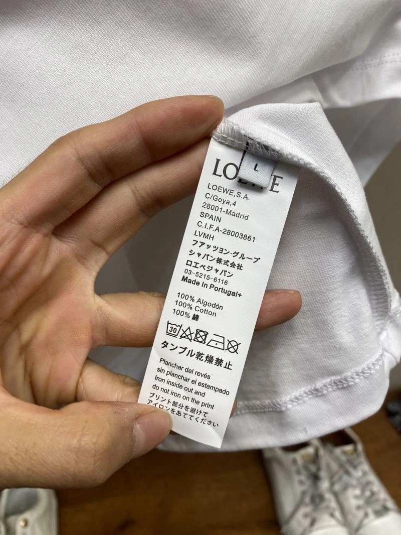 Accurate model Loewe T-Shirts