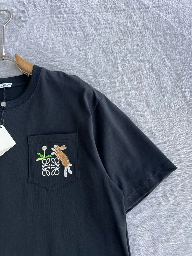 Top match Loewe T-Shirts