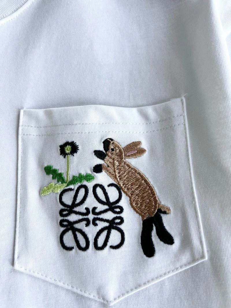 Top match Loewe T-Shirts