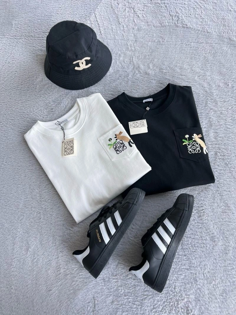 Top match Loewe T-Shirts