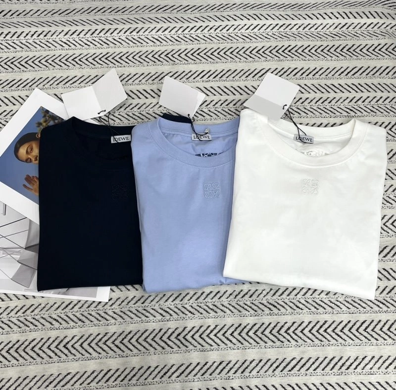 Accurate model Loewe T-Shirts