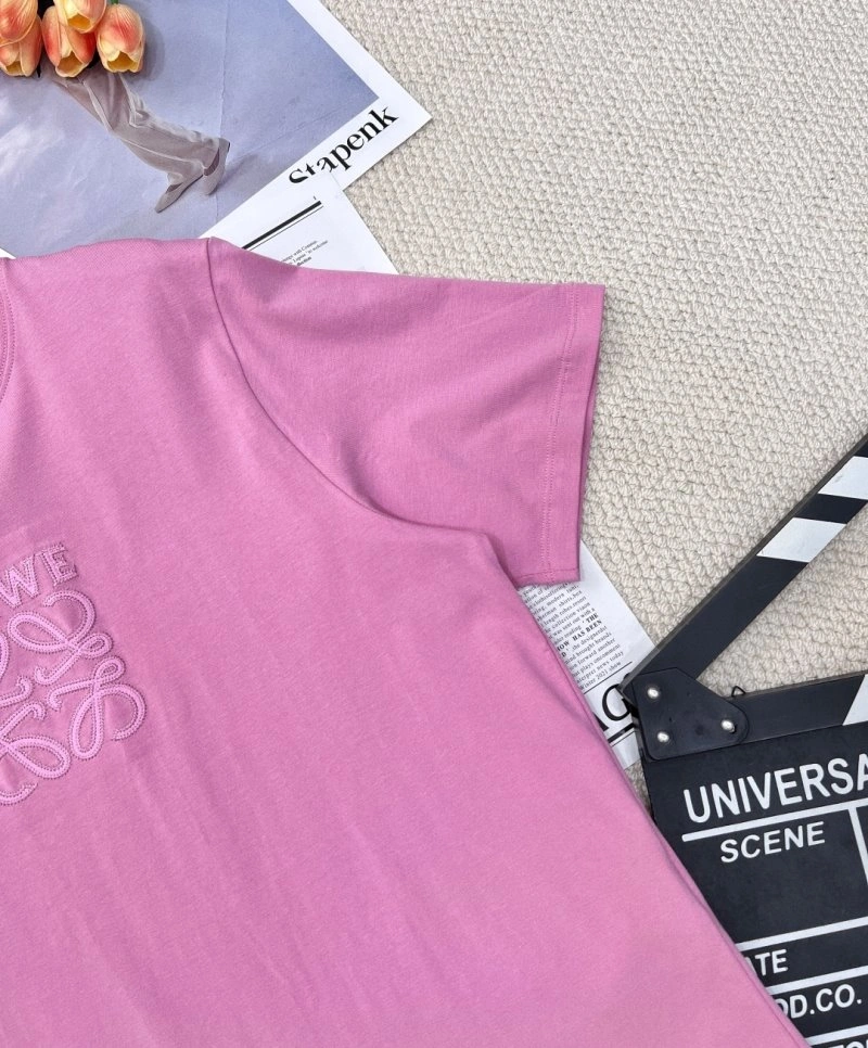 Bargain Loewe T-Shirts