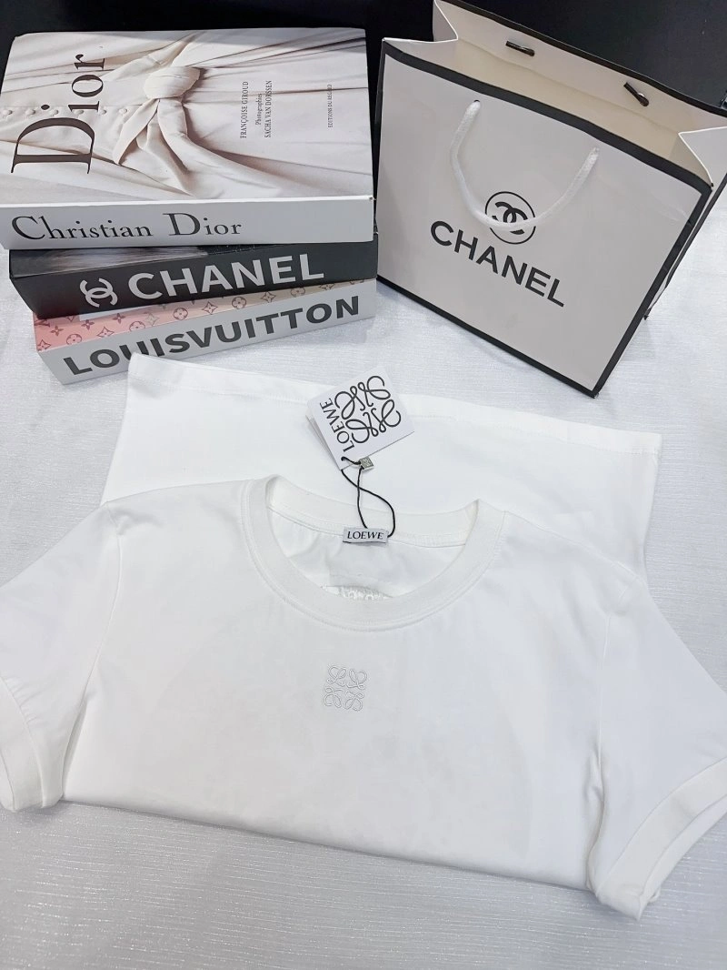 Indistinguishable Loewe T-Shirts