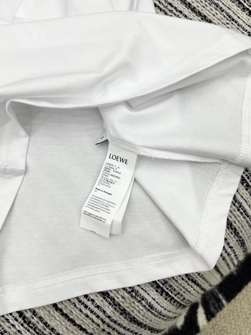 Bargain Loewe T-Shirts