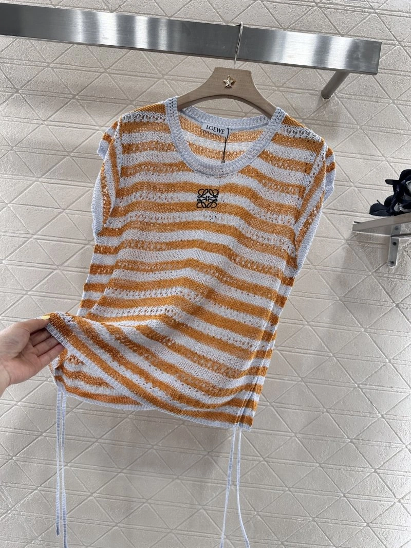 Bargain Loewe T-Shirts