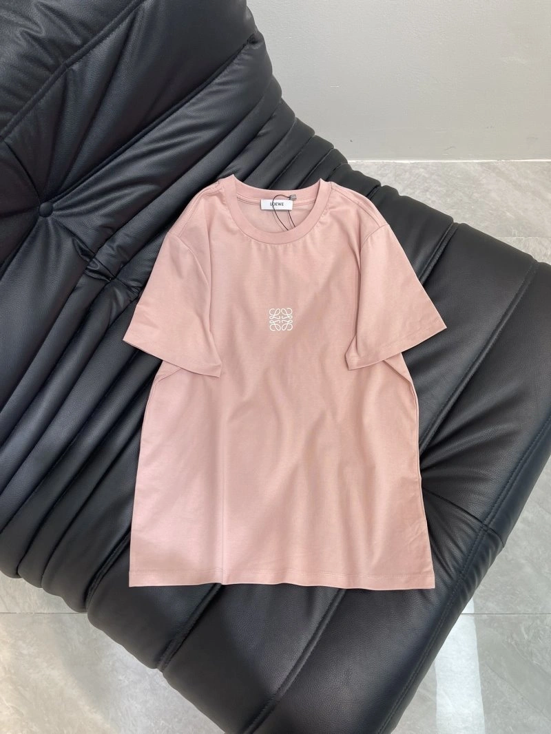 Indistinguishable Loewe T-Shirts
