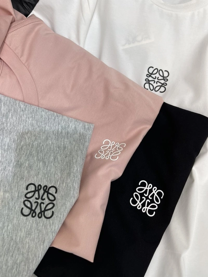 Indistinguishable Loewe T-Shirts