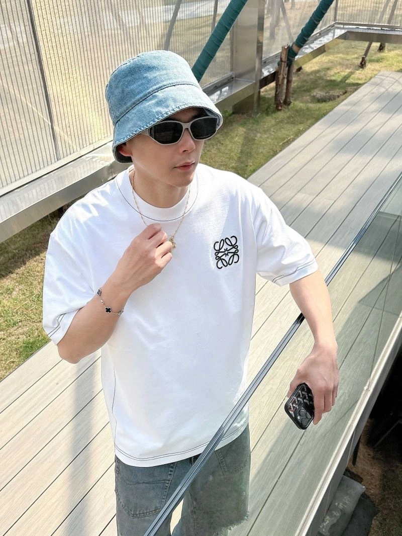 Cut-rate Loewe T-Shirts