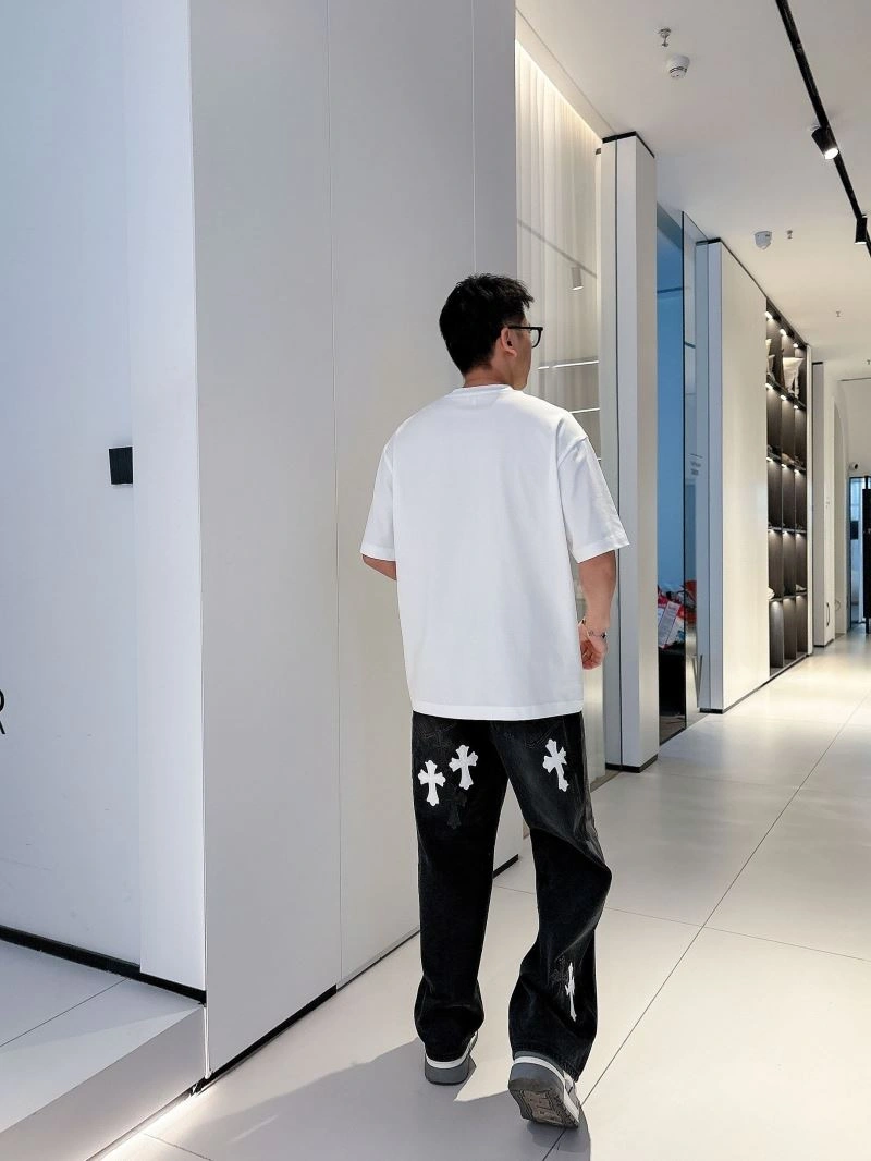 Accurate model Loewe T-Shirts