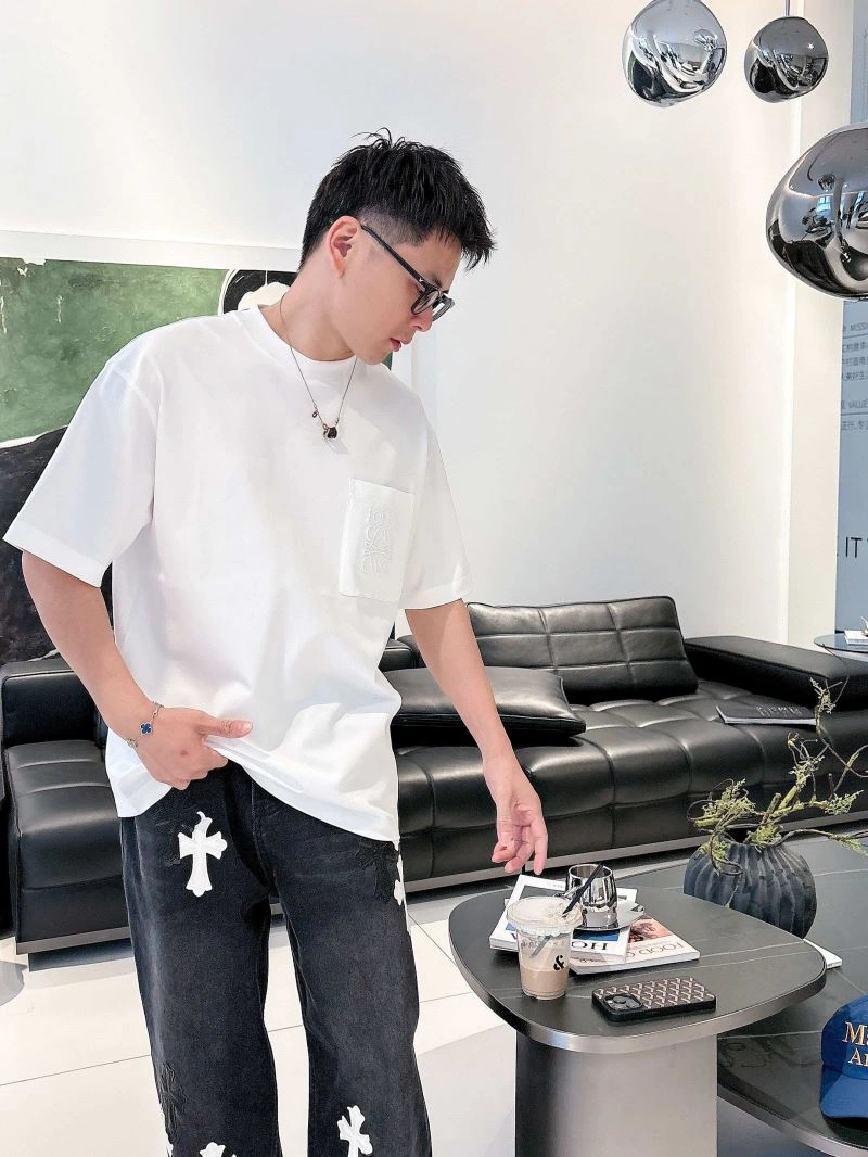 Accurate model Loewe T-Shirts