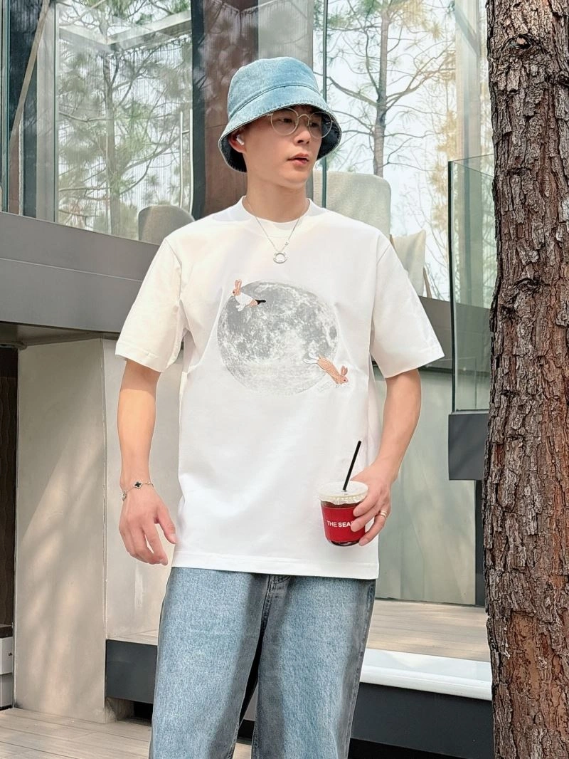 Exact replica Loewe T-Shirts