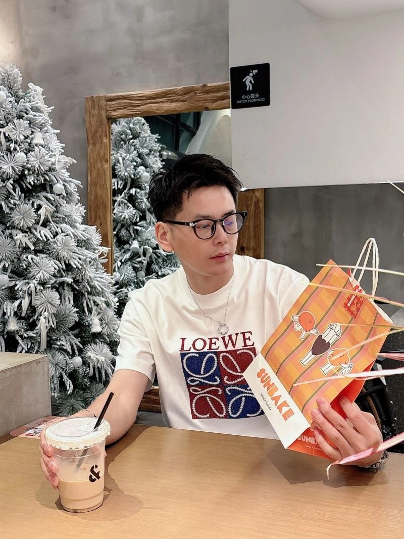Official Loewe T-Shirts