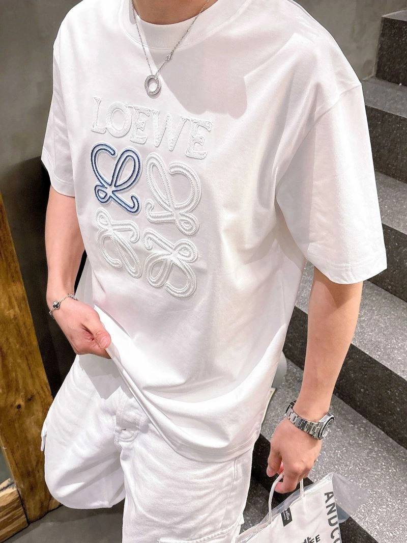 Bargain Loewe T-Shirts