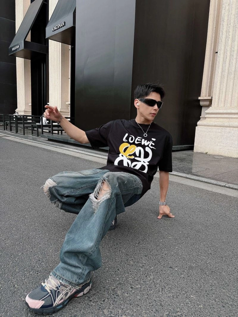 Cut-rate Loewe T-Shirts