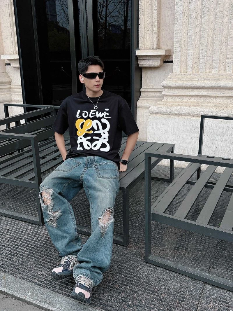 Cut-rate Loewe T-Shirts