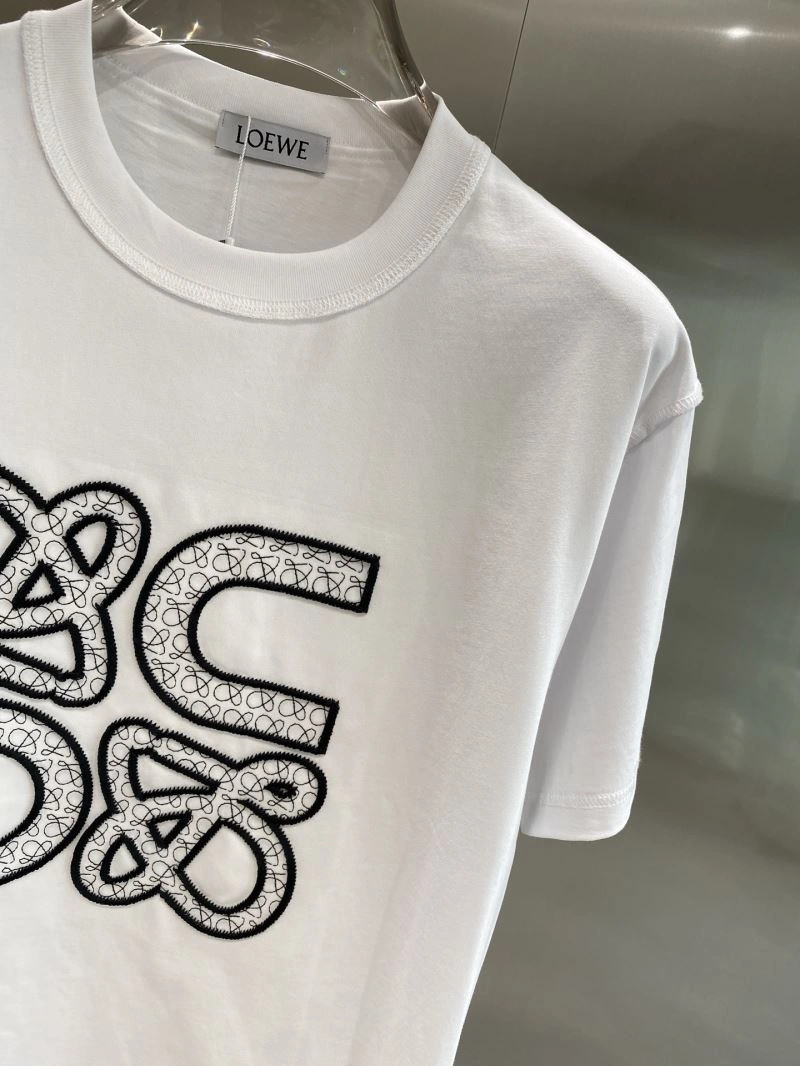 Accurate model Loewe T-Shirts