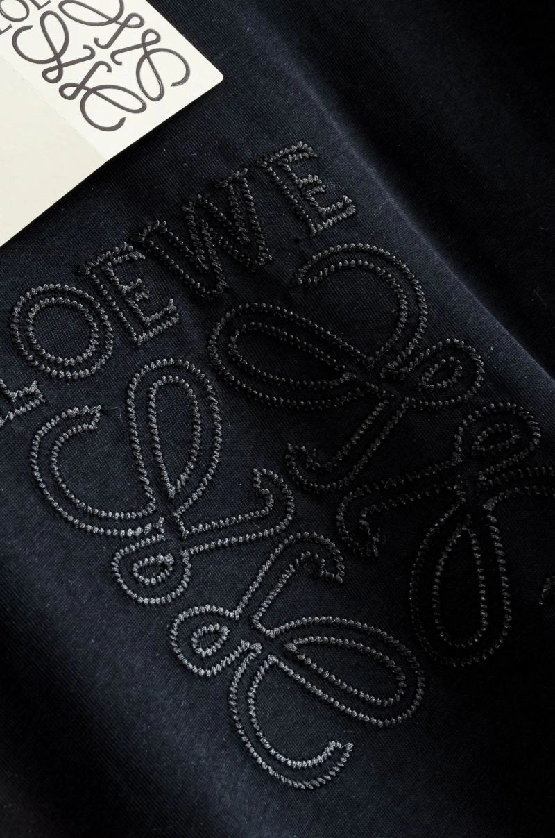 Accurate model Loewe T-Shirts