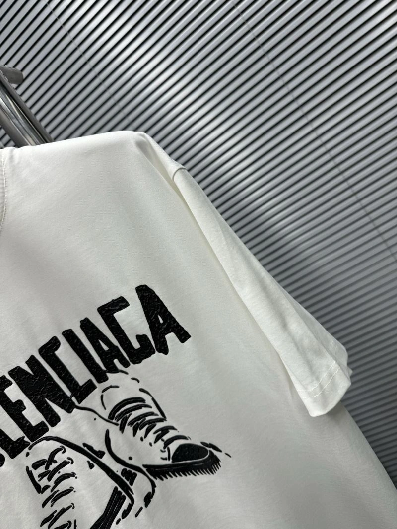 Value-priced Loewe T-Shirts