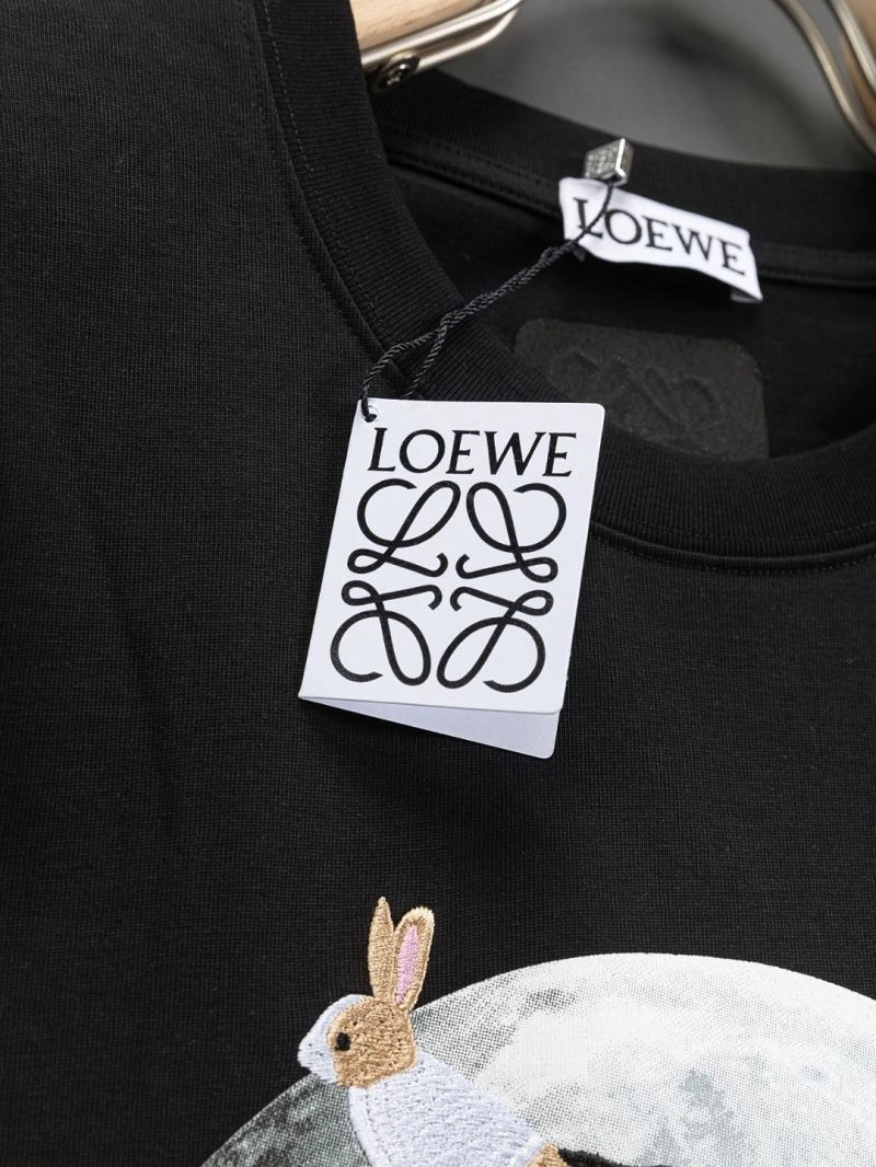 Indistinguishable Loewe T-Shirts