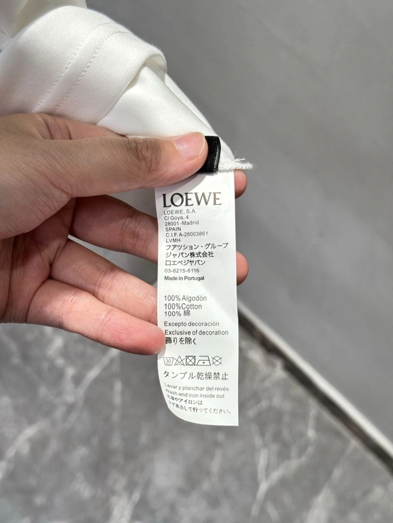 Bargain Loewe T-Shirts