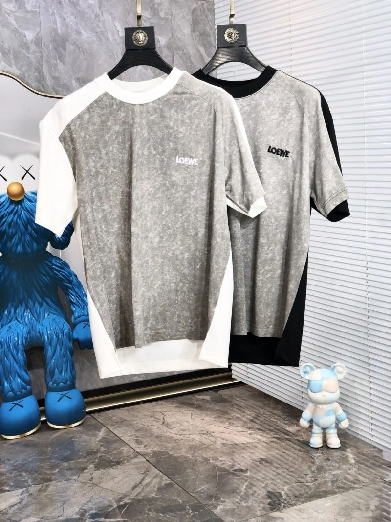 Exact replica Loewe T-Shirts