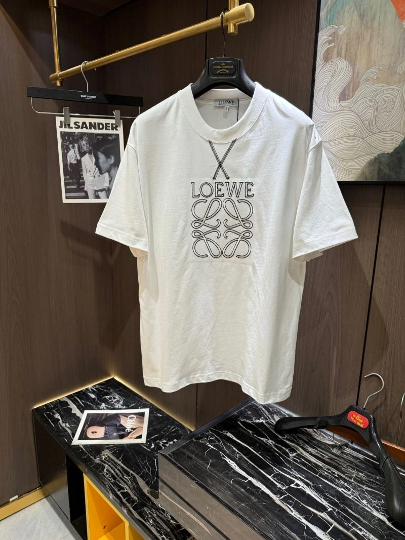 Accurate model Loewe T-Shirts