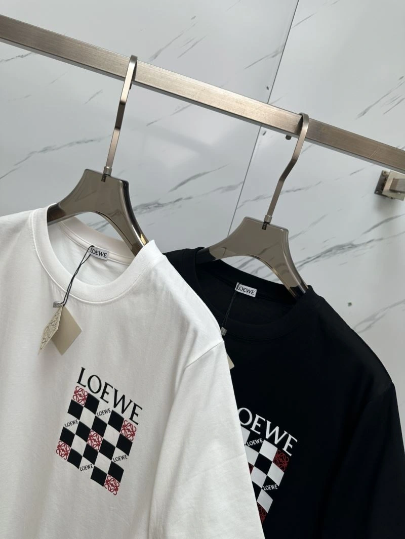 Top match Loewe T-Shirts