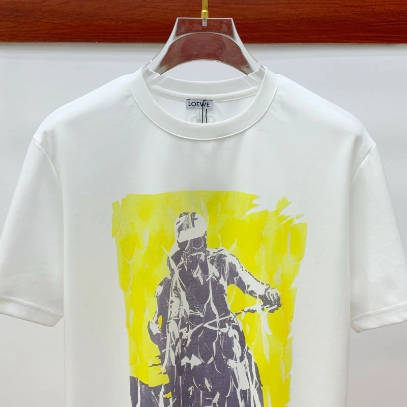 Bargain Loewe T-Shirts
