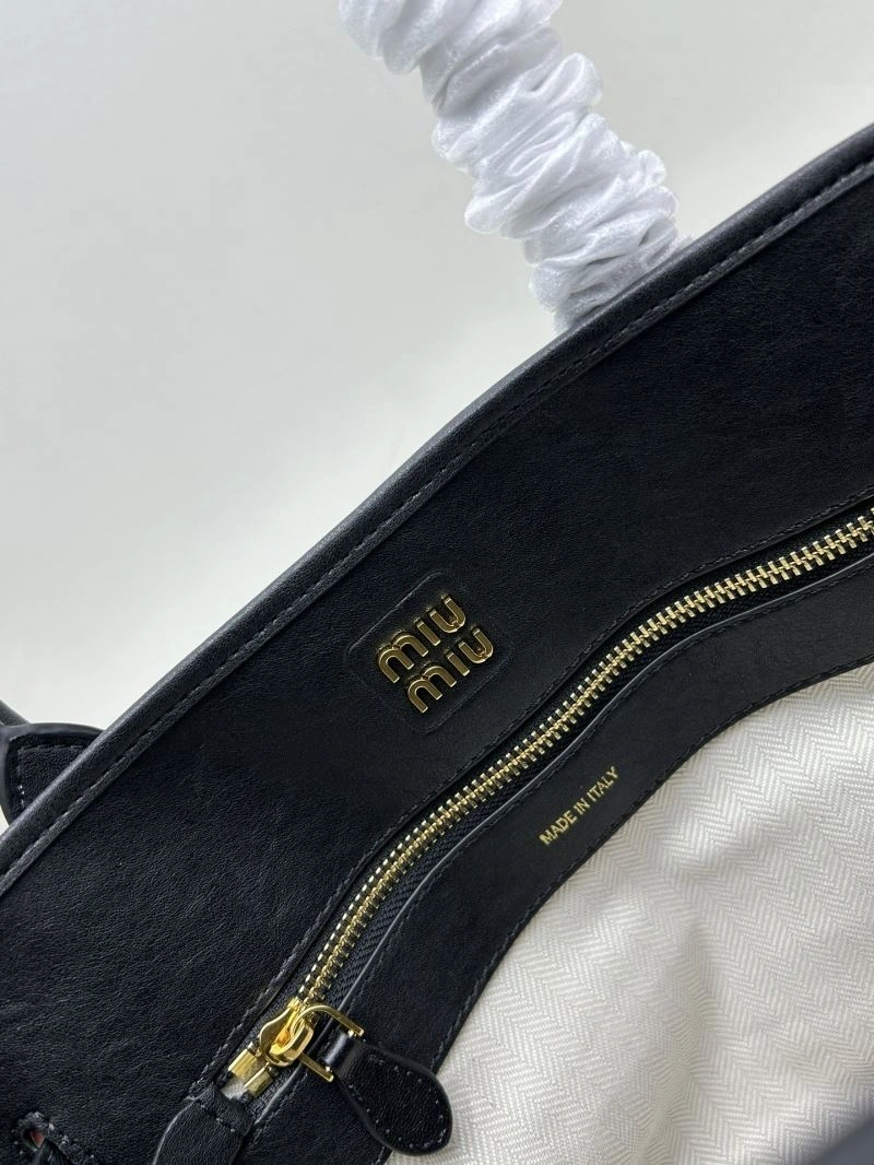 Cut-rate Loewe Top Handle Bags