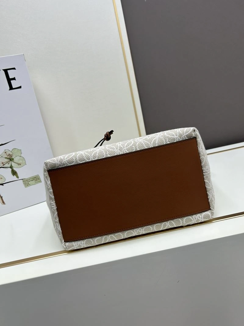 Accurate model Loewe Top Handle Bags