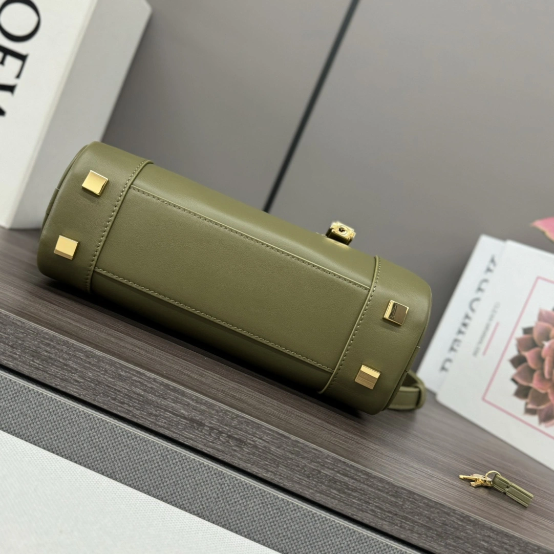 High fidelity Loewe Top Handle Bags