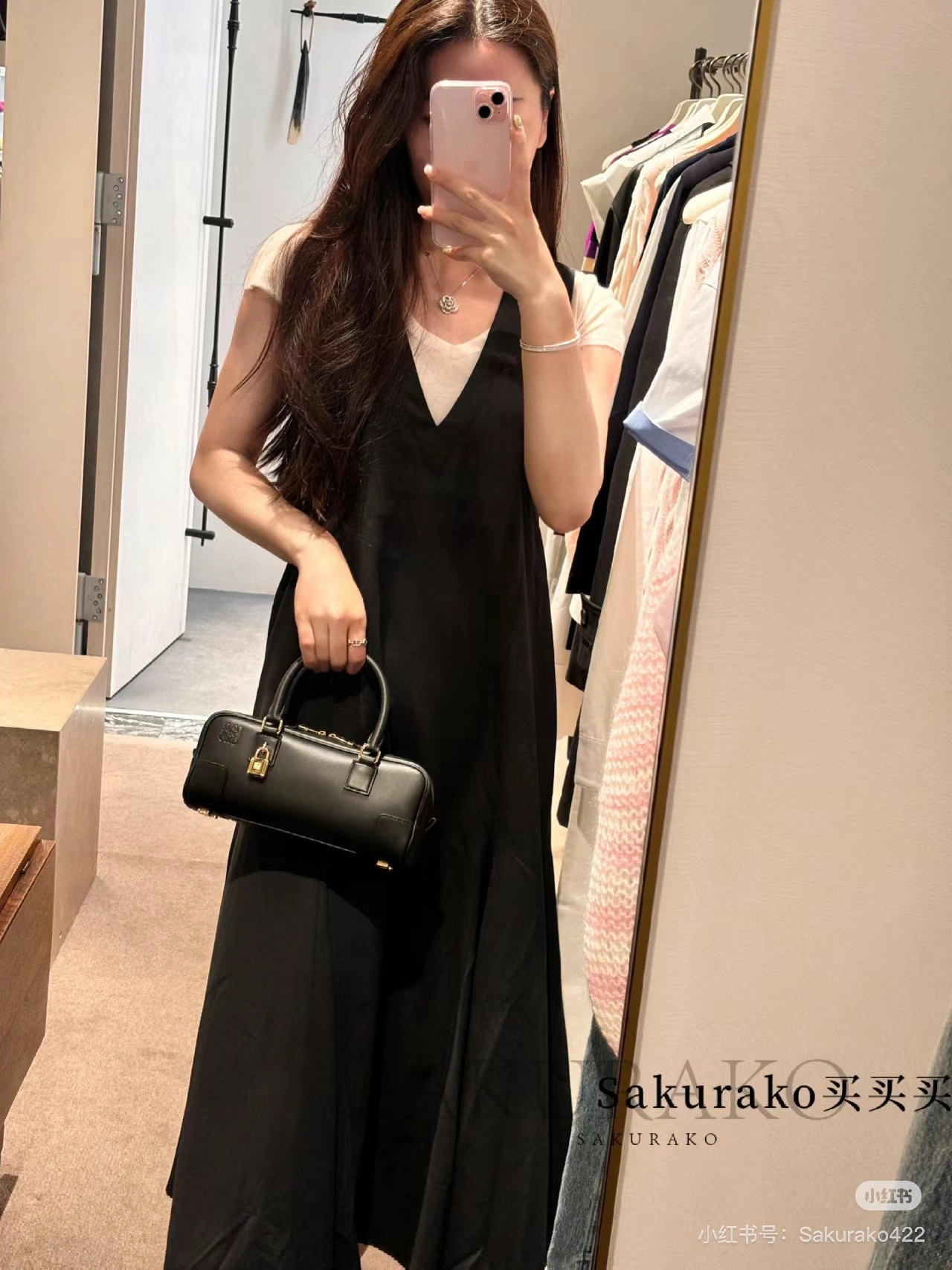 Cut-rate Loewe Top Handle Bags