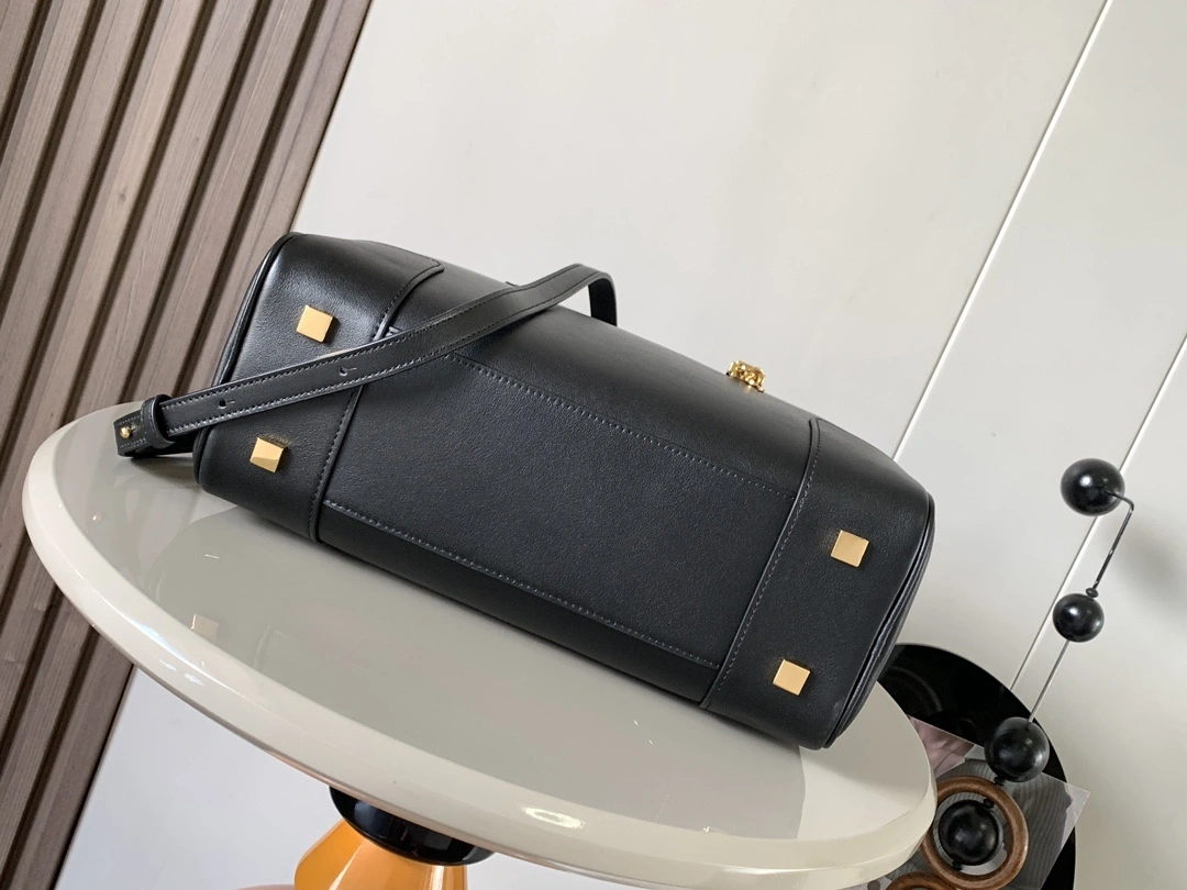 Affordable Loewe Top Handle Bags