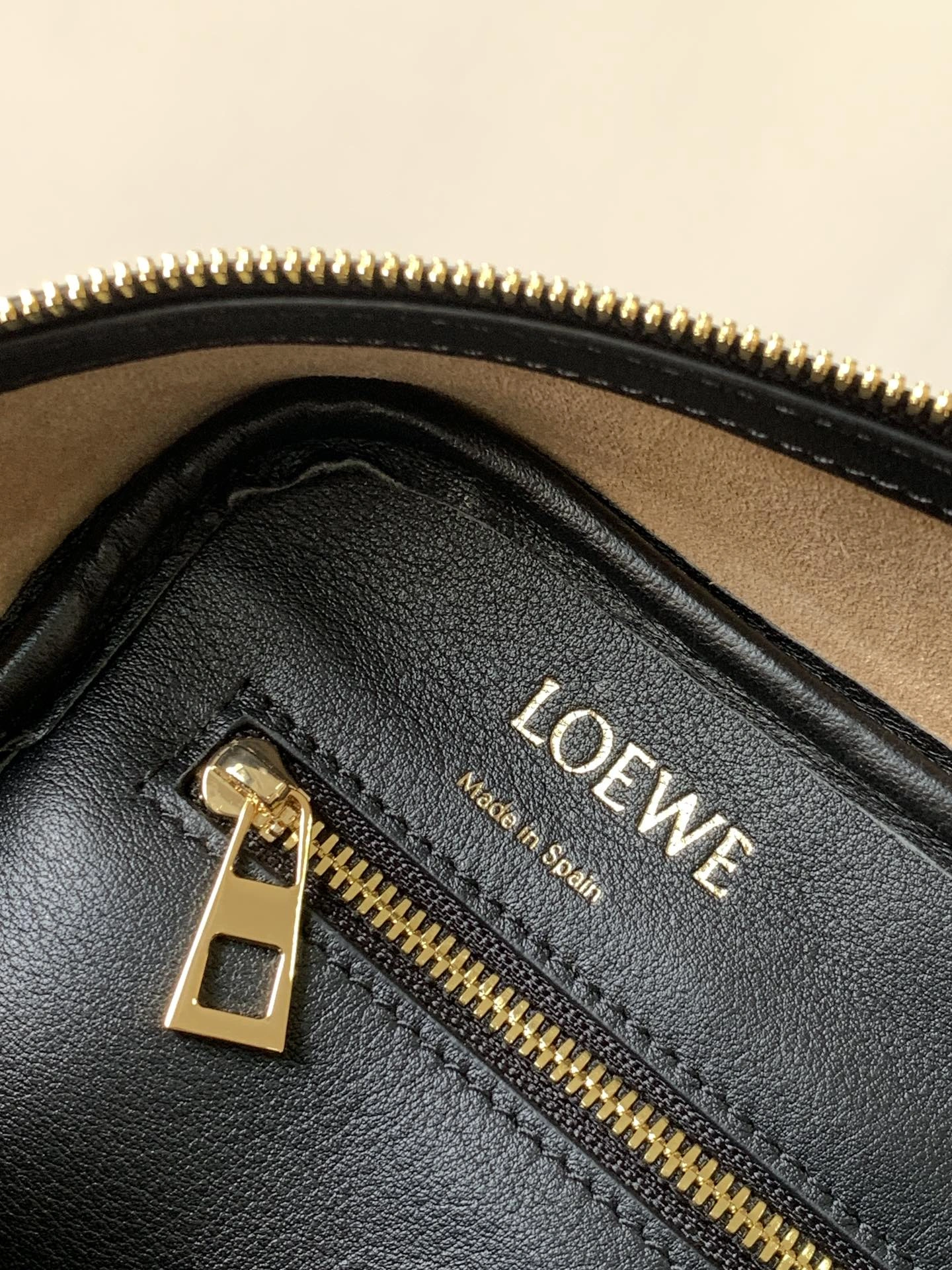 Affordable Loewe Top Handle Bags