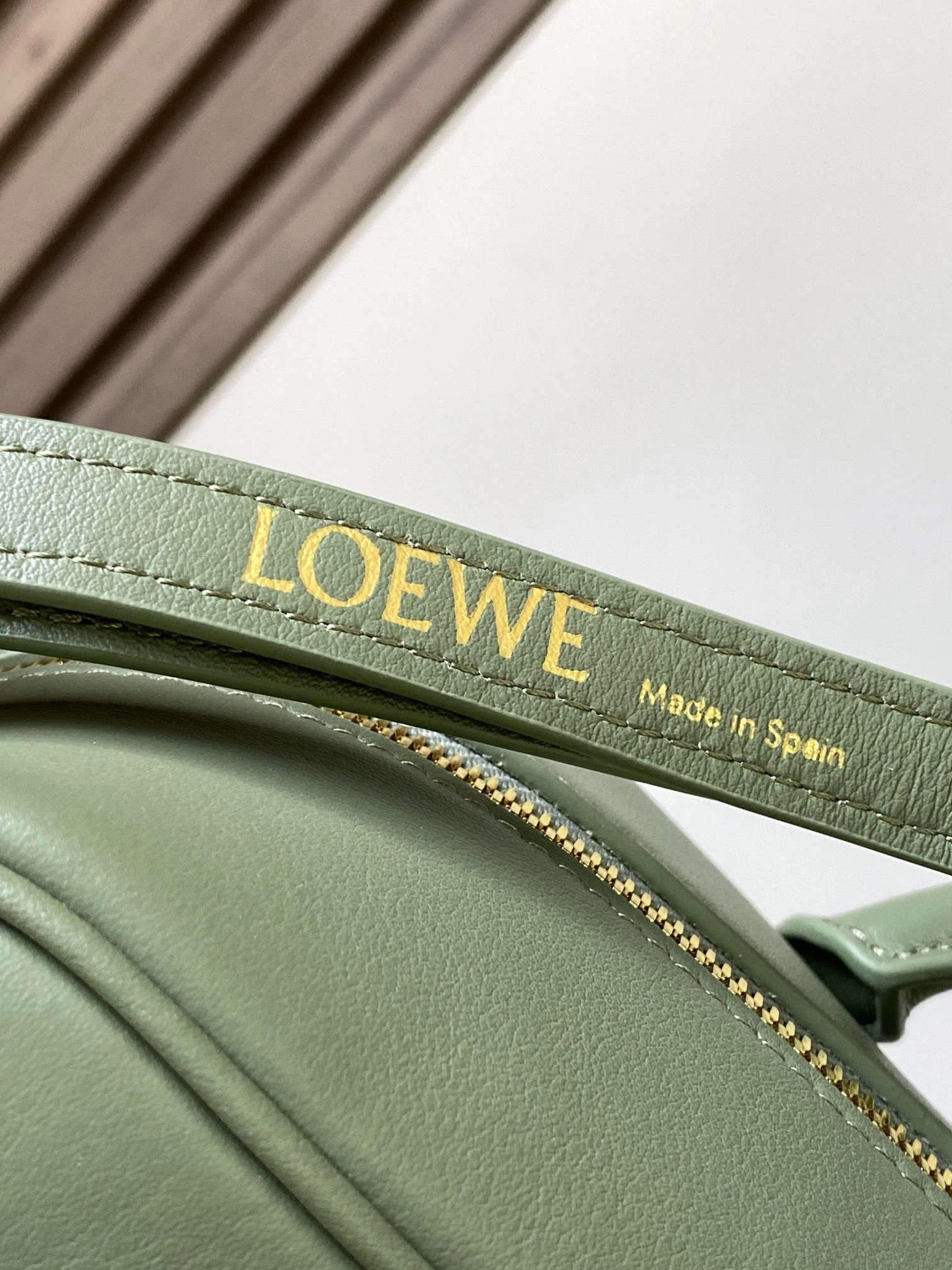 Top mirror Loewe Top Handle Bags
