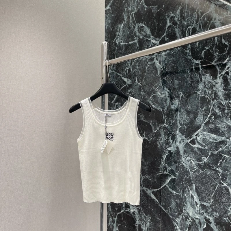 Accurate model Loewe Vest
