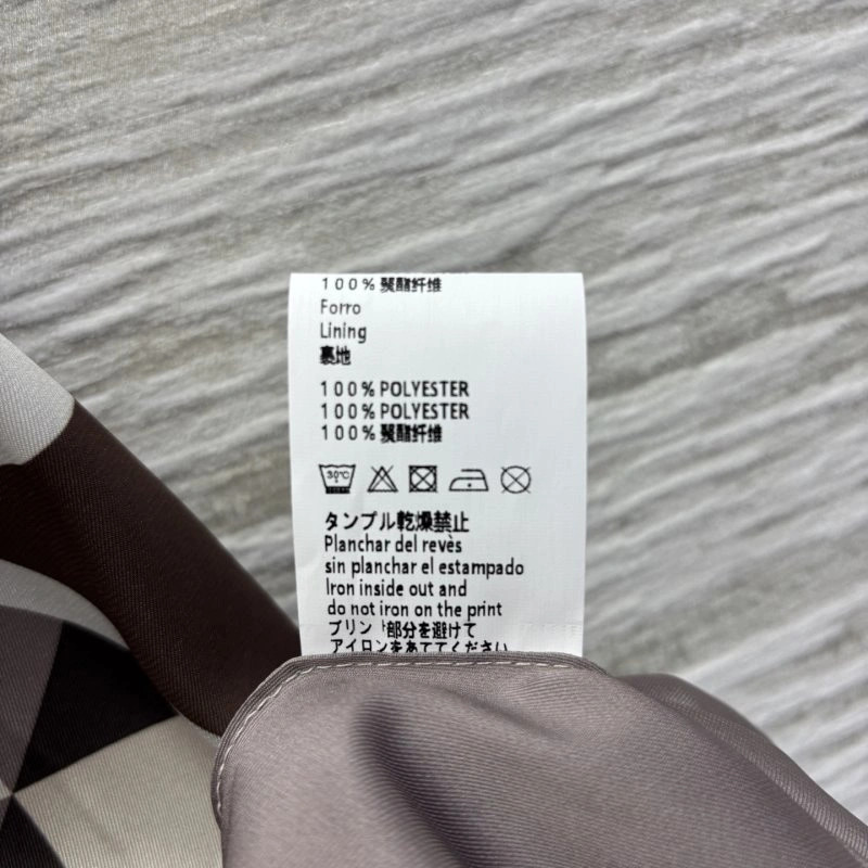 Top mirror Loewe Vest