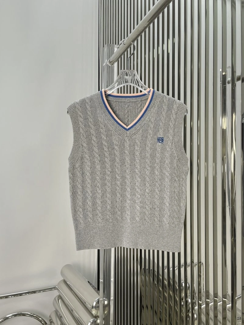 Exact replica Loewe Vest