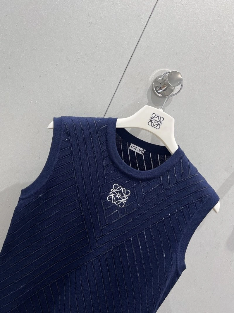 Value-priced Loewe Vest