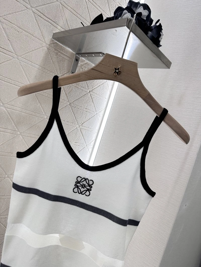 Accurate model Loewe Vest