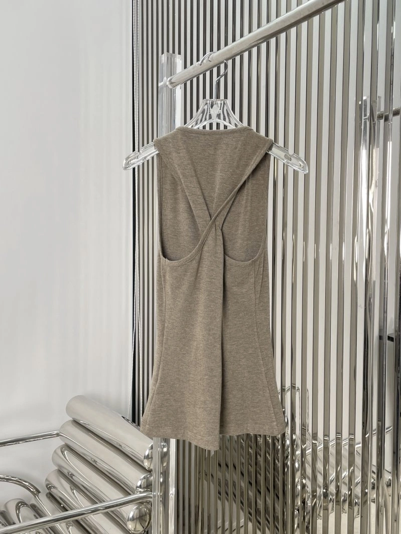 Low-cost Loewe Vest