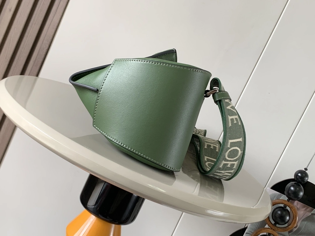 Cut-rate Loewe Waist Chest Packs