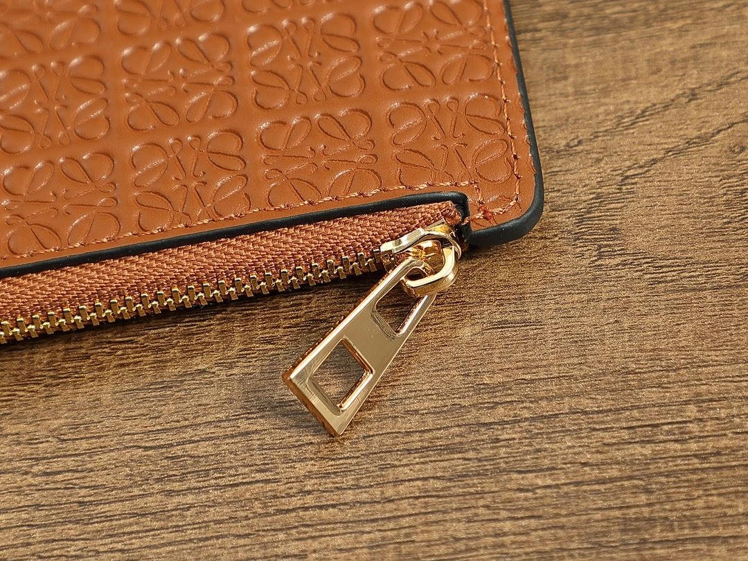 Economical Loewe Wallets Purse