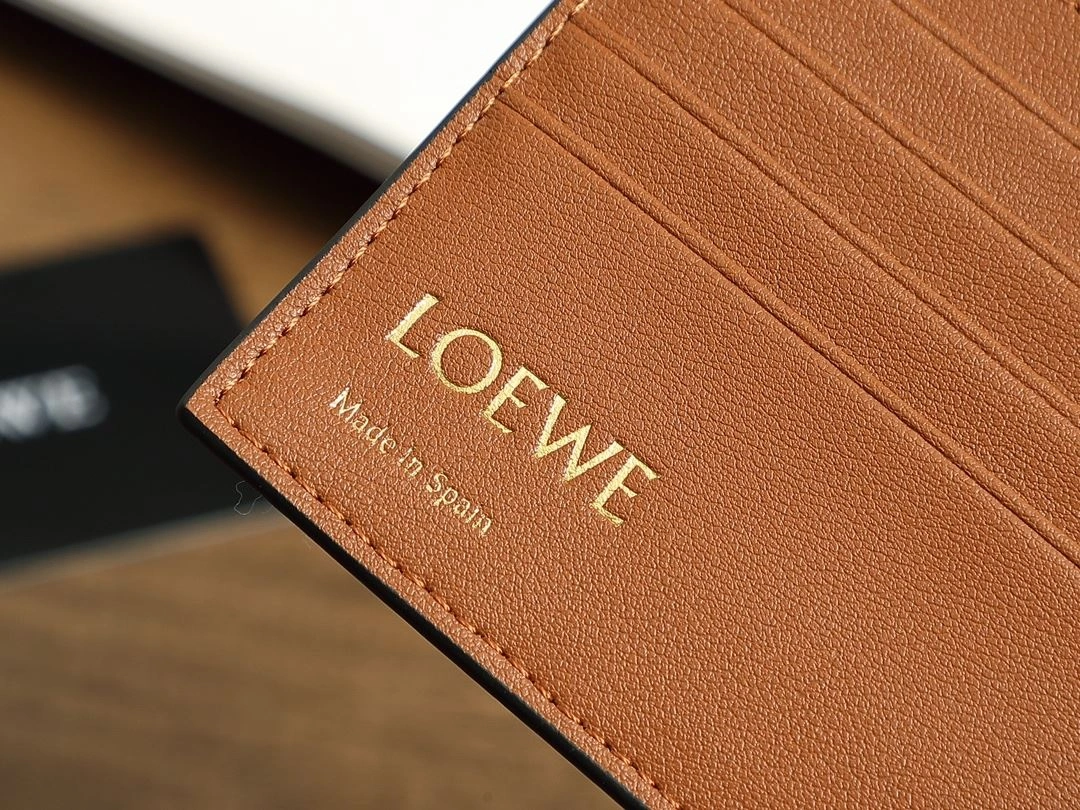 Exact replica Loewe Wallets Purse
