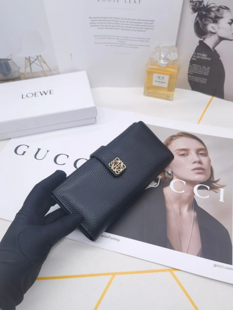 Brand-authenticated Loewe Wallets Purse