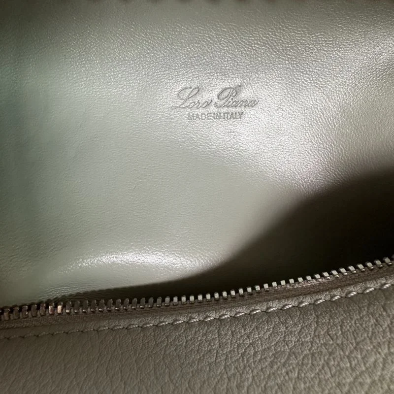 Exact replica Loro Piana Backpacks