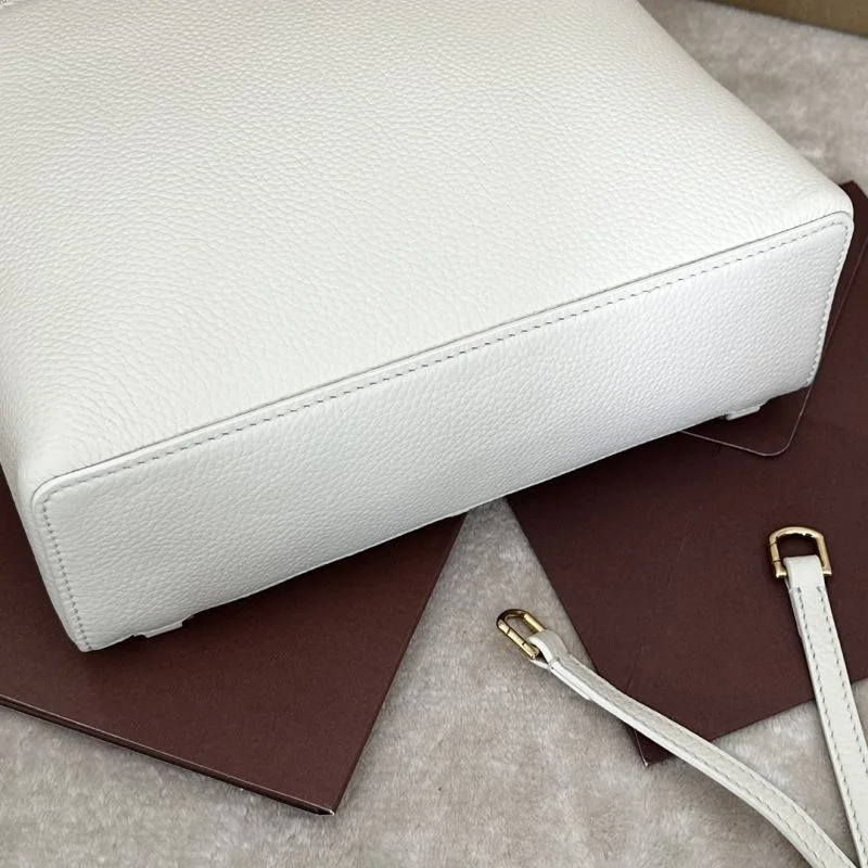 Cut-rate Loro Piana Backpacks