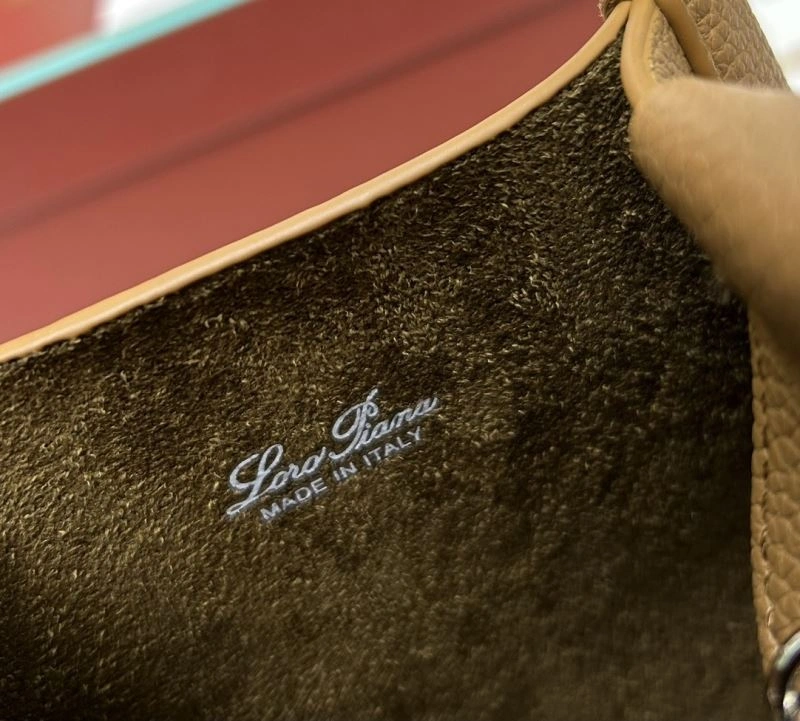 Inexpensive Loro Piana Bucket Bags