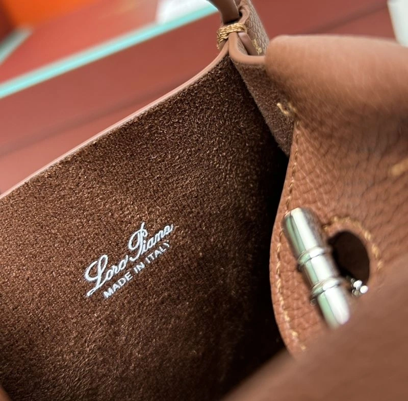 Low-cost Loro Piana Bucket Bags