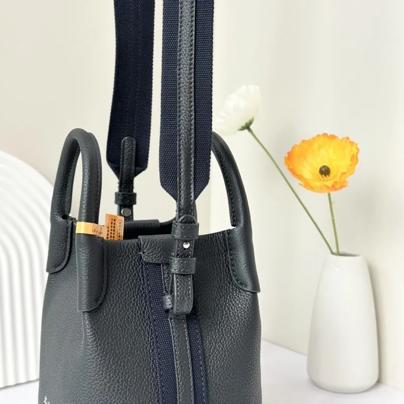 Top mirror Loro Piana Bucket Bags